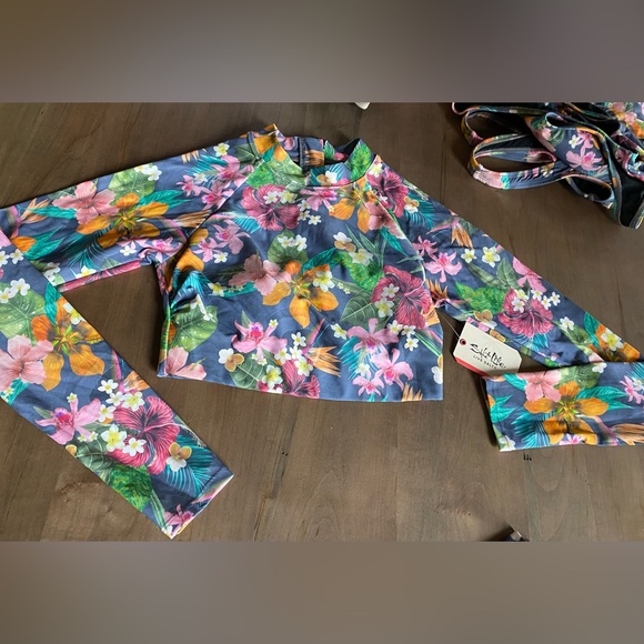 Salt Life | Swim | Salt Life Womens Swim Long Sleeves Crop Top With ...